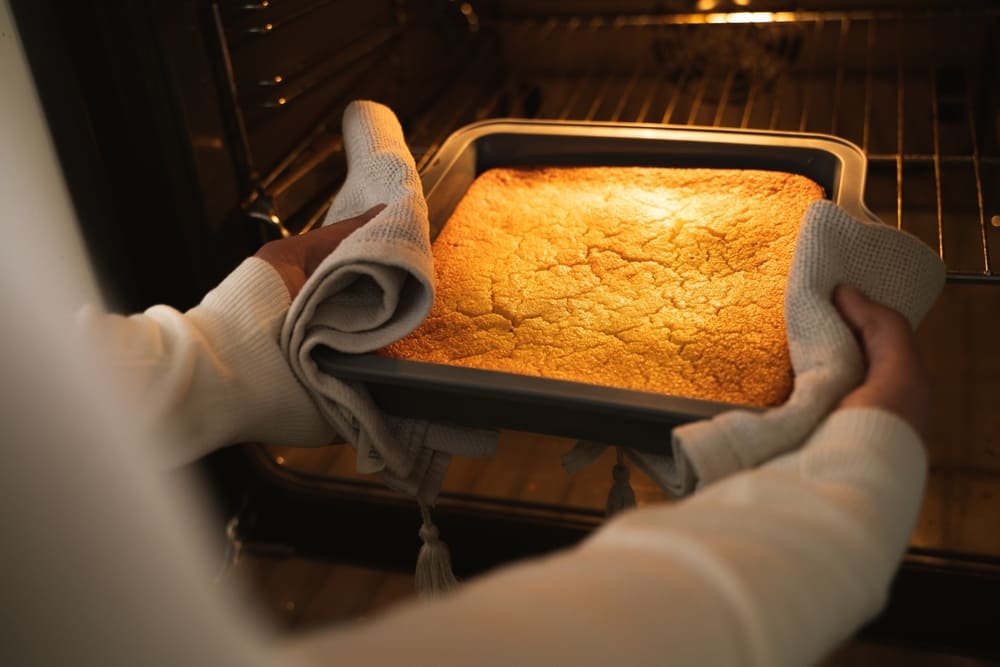 Prajitura cu lamaie: reteta perfecta pentru un desert aromat